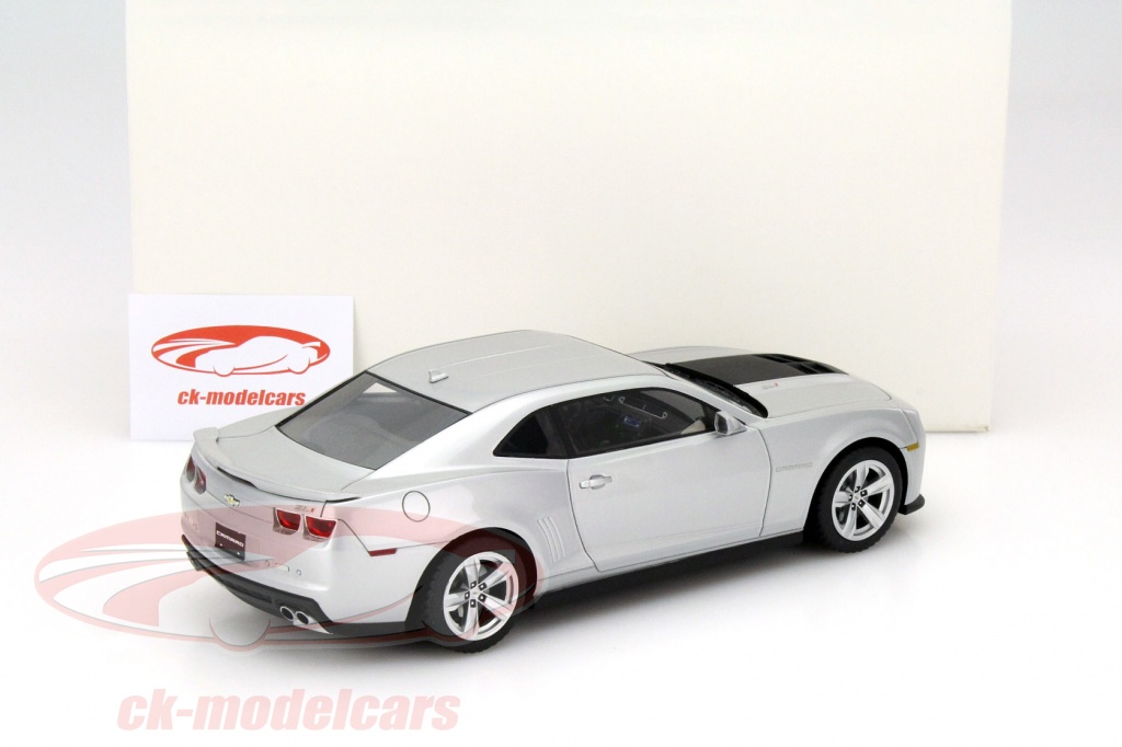 CMF 1:18 Chevrolet Camaro ZL1 Year 2011 silver 198251 model car 198251 ...
