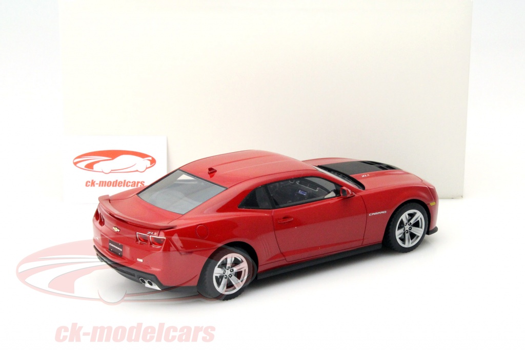 CMF 1:18 Chevrolet Camaro ZL1 Année 2011 rouge 198250 modèle voiture ...