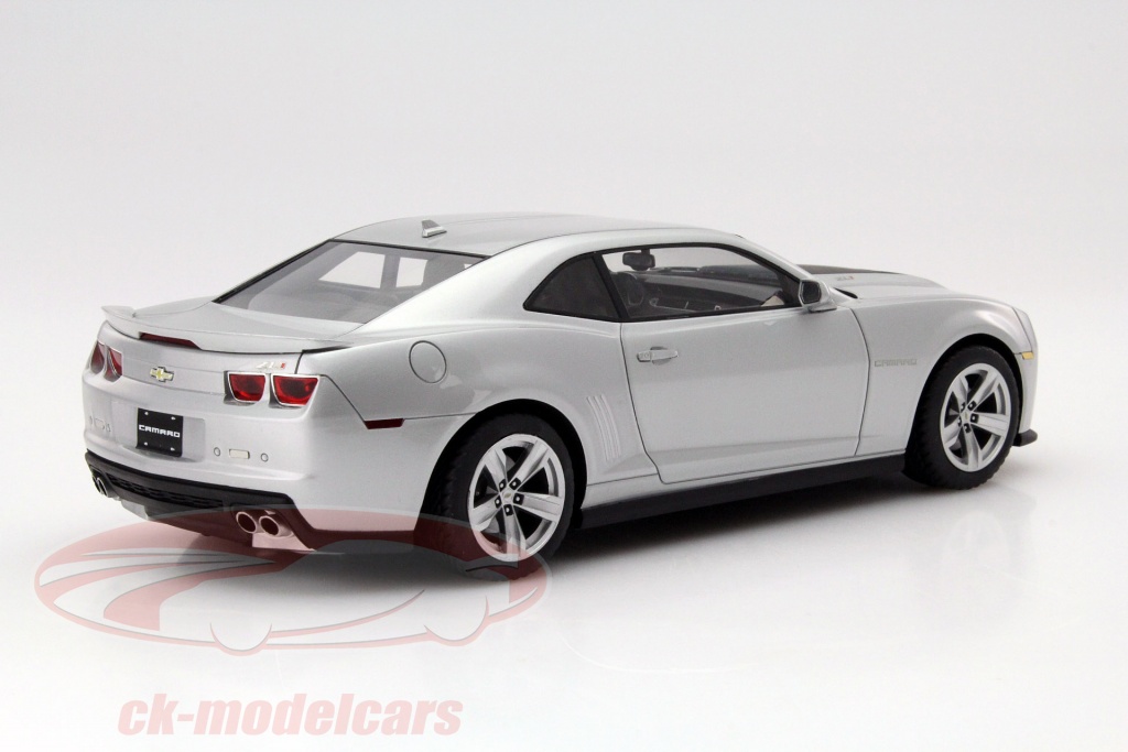 CMF 1:18 Chevrolet Camaro ZL1 Year 2011 silver 198251 model car 198251 ...