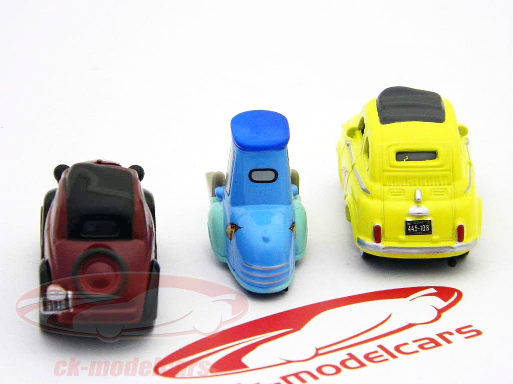 Mattel 1:43 Disney Pixar Cars 2 Modellauto Set mit Luigi, Guido, Onkel Topolino V2837 model car ...