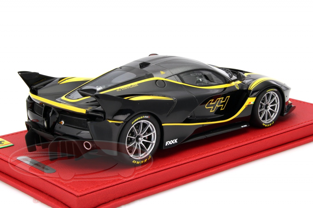 BBR Models 1:18 Ferrari FXX K #44 noir / jaune J. Taylor P18119G modèle ...