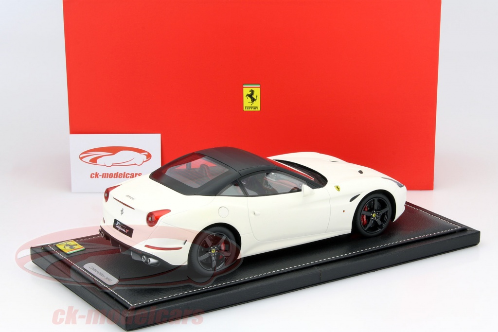 BBR Models 1:18 Ferrari California T matt weiß / schwarz P1880W ...