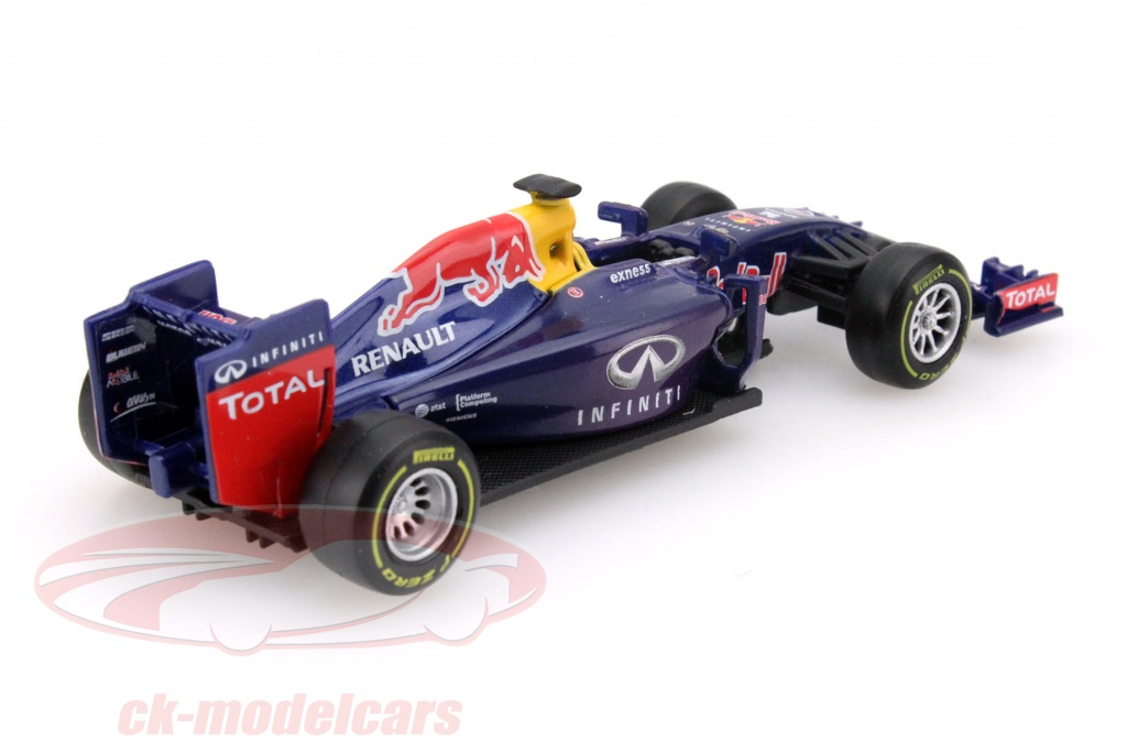 Bburago 1:43 Daniil Kvyat Red Bull RB11 #26 formula 1 2015 18-38016 ...
