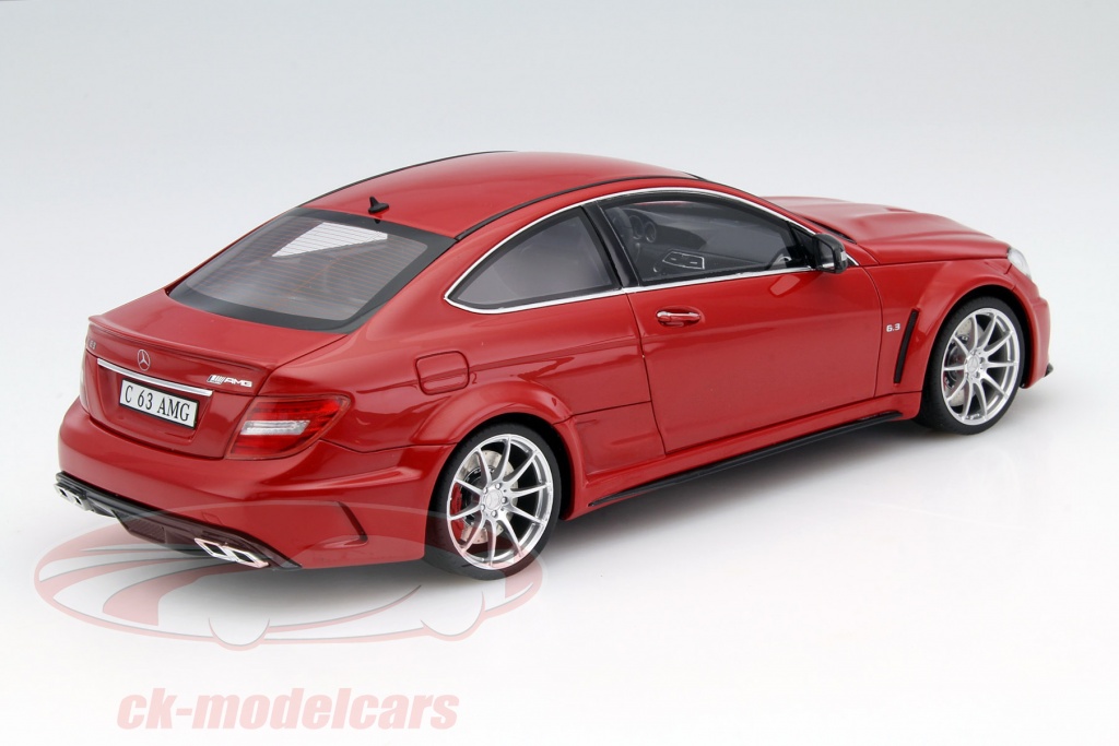 GT-SPIRIT 1:18 Mercedes-Benz C63 AMG Black Series mars rot GT065 ...