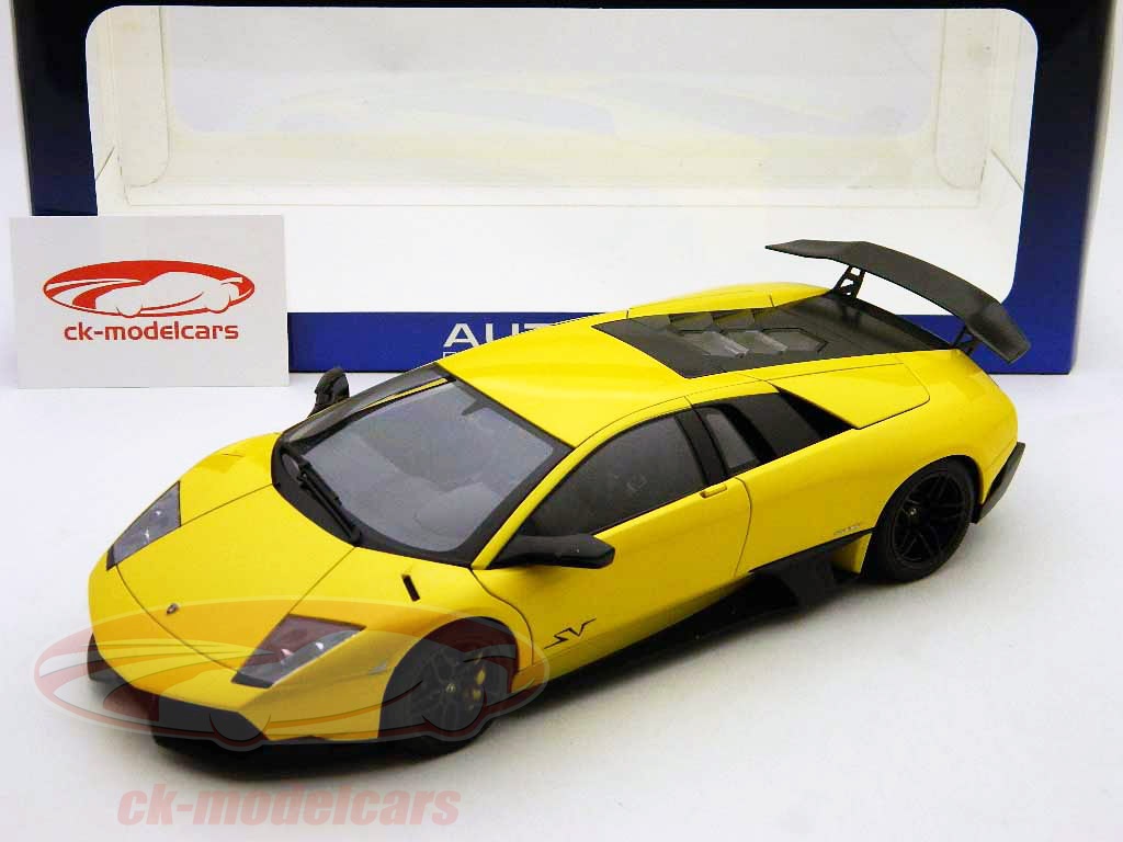 AUTOart 1:18 Lamborghini Murcielago LP670-4 SV built 2009 Giallo Orion ...