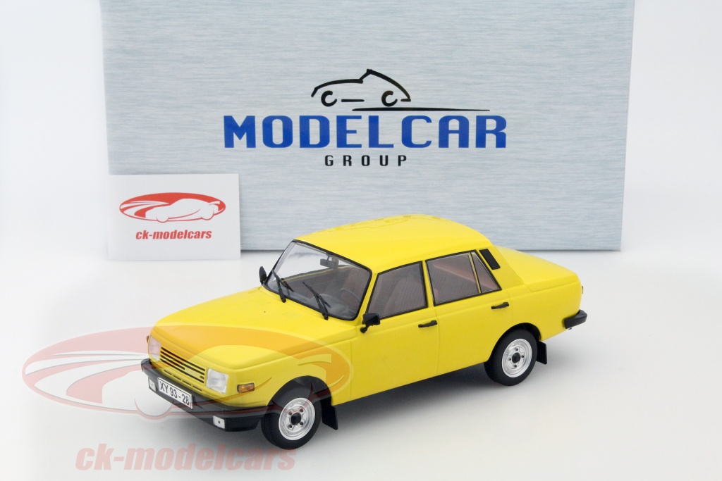 ModelCarGroup 1:18 Wartburg 353 yellow ModelCar Group MCG18077 model ...