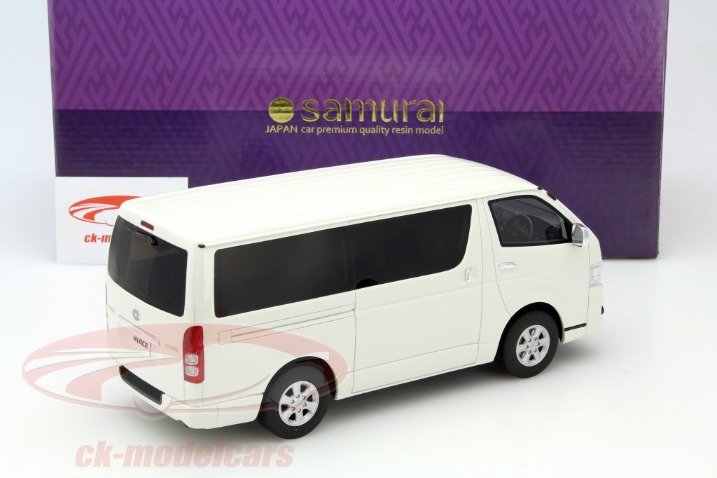 Kyosho 1:18 Toyota Hiace Super GL white KSR18003w model car KSR18003w ...