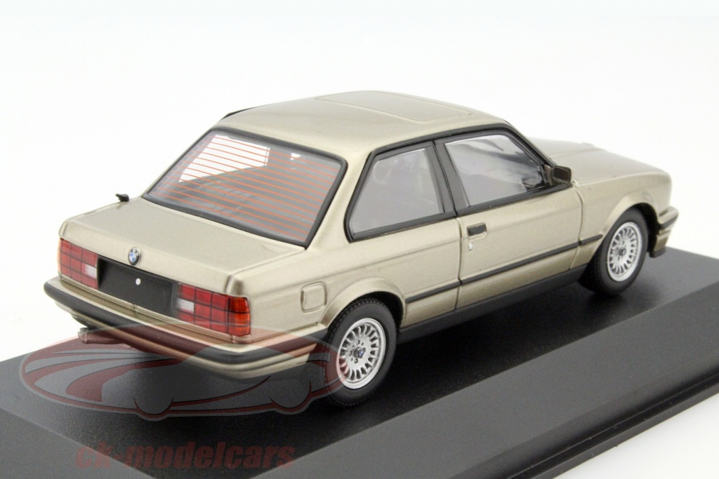 Minichamps 1:43 BMW 3 Series (E30) année 1989 beige métallique ...