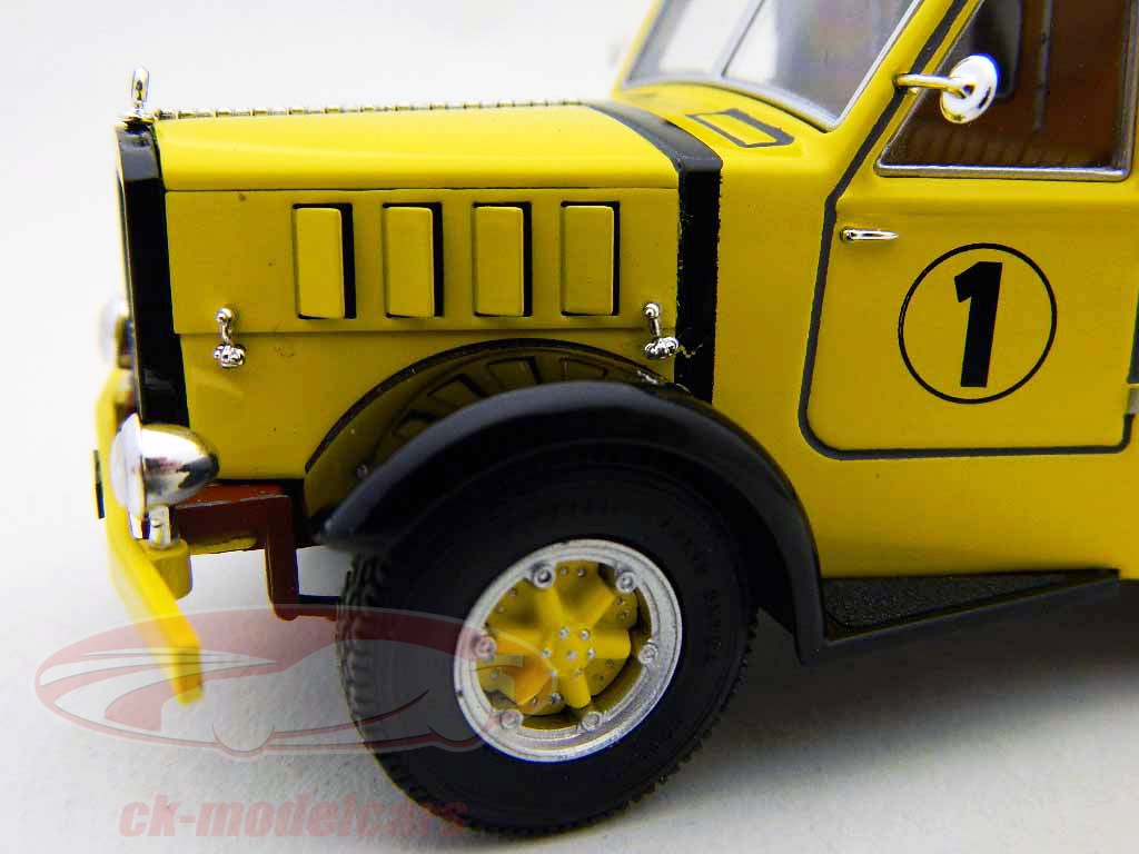 Exoto 1:43 Alfa Romeo 500 Race Car Transporter Ferrari formula 1 1950 ...