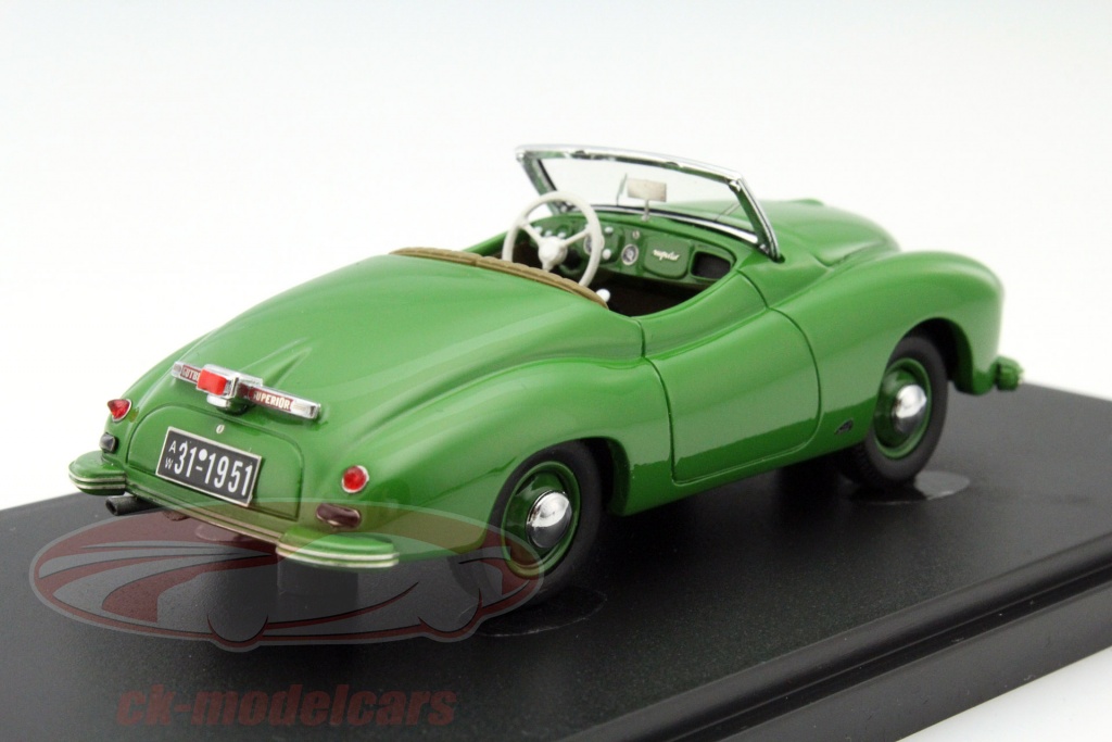 AutoCult 1:43 Gutbrod Superior Sport Roadster Year 1951 green 03008 ...