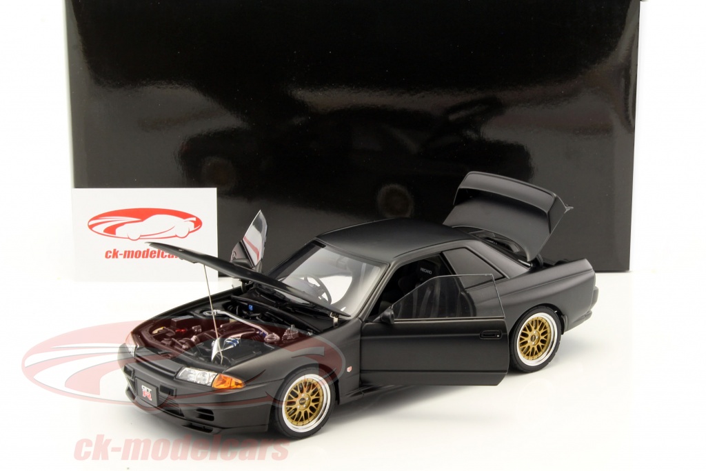 AUTOart 1:18 Nissan Skyline GT-R (R32) Tuned Version frosted black ...