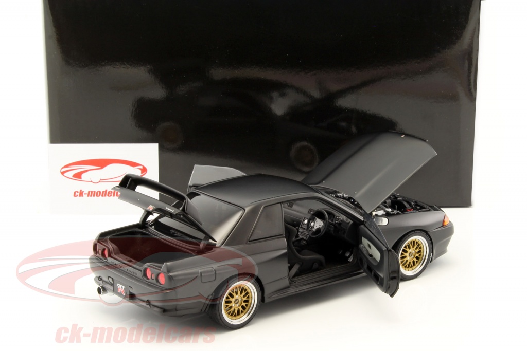 AUTOart 1:18 Nissan Skyline GT-R (R32) Tuned Version frosted black ...