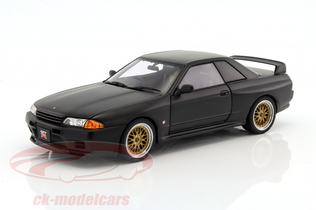 AUTOart 1:18 Nissan Skyline GT-R (R32) Tuned Version frosted black ...