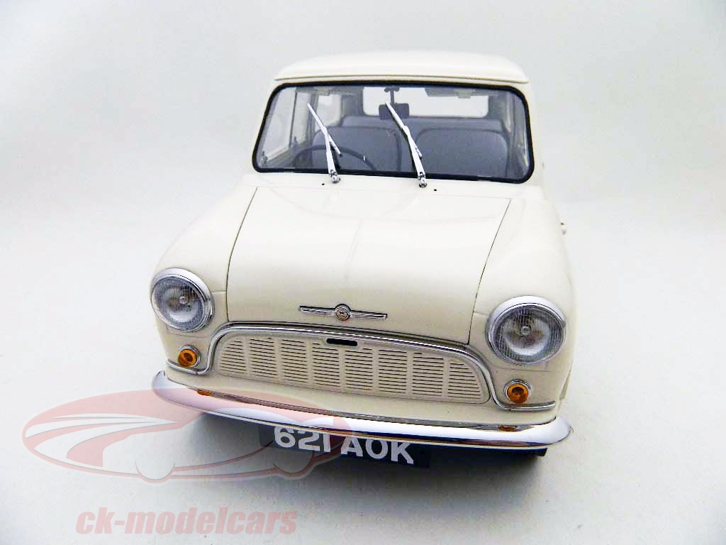 Sun Star Models 1:12 Morris Mini Minor Saloon Bj. 1959 old english ...