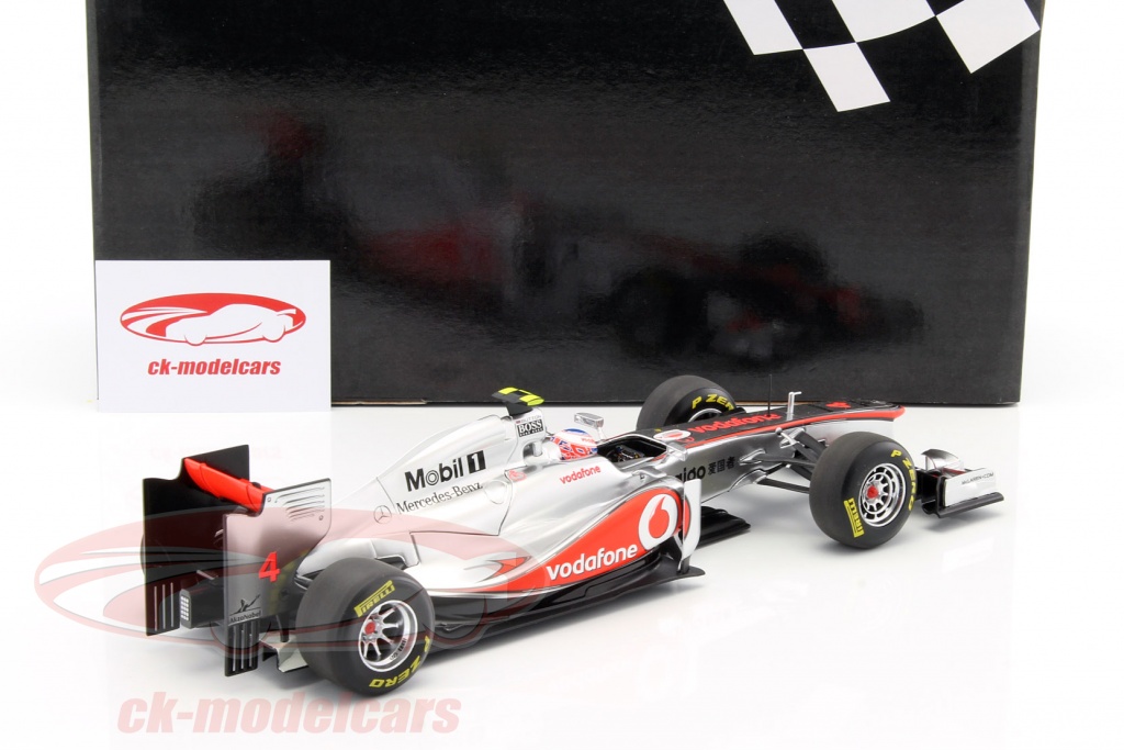 Minichamps 1:18 Jenson Button, McLaren Mercedes MP 4-26 Formula 1 2011 ...