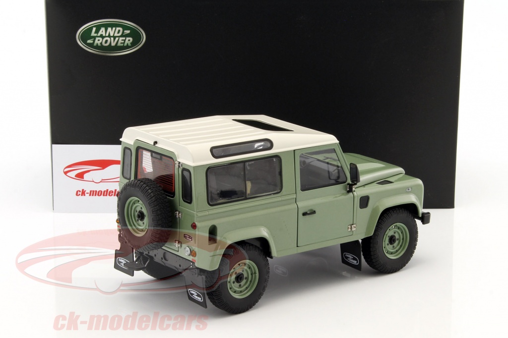 Kyosho 1:18 Land Rover Defender 90 Heritage lime / white 08901GGR model ...