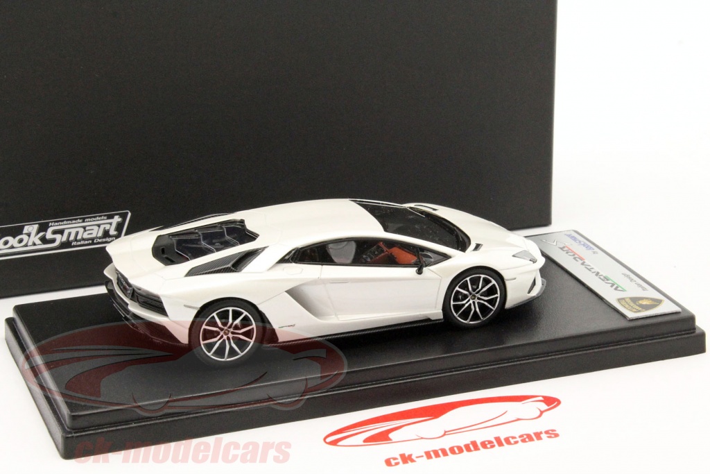 LookSmart 1:43 Lamborghini Aventador S white LS468D model car LS468D
