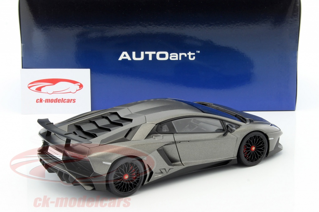 AUTOart 1:18 Lamborghini Aventador LP750-4 SV год 2015 мат серый 74554 ...
