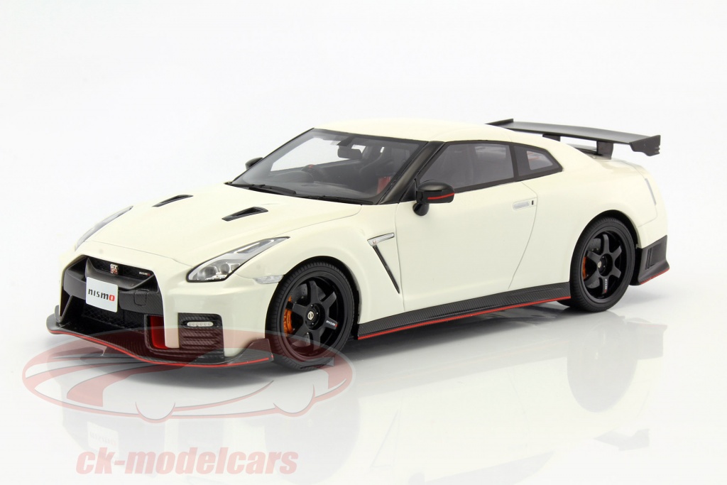 GT-SPIRIT 1:18 Nissan GT-R Nismo R35 築 2017 白 GT160 モデル 車 GT160 ...