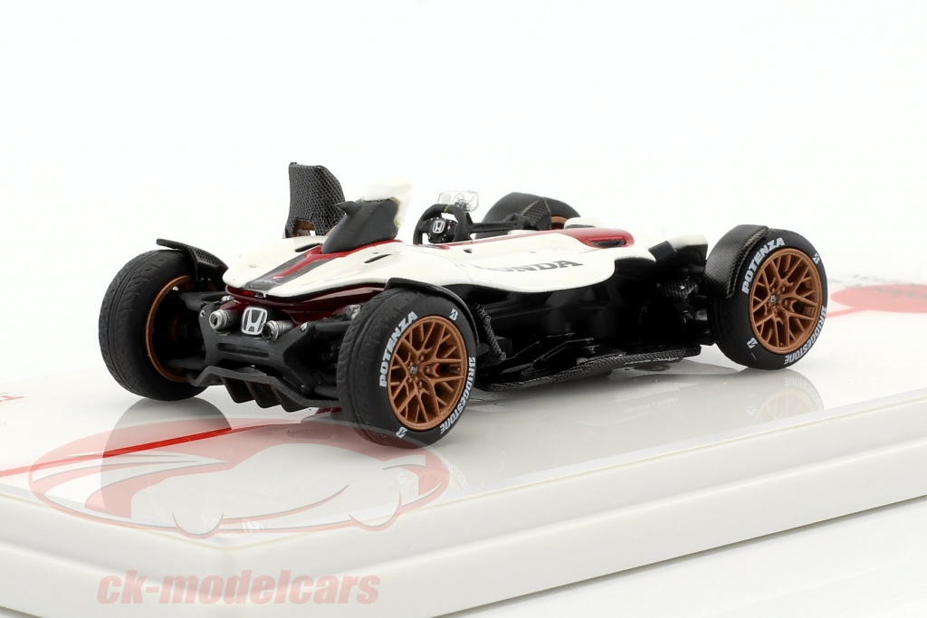 True Scale 1:43 Honda Project 2&4 powered by RC213V year 2015 white ...