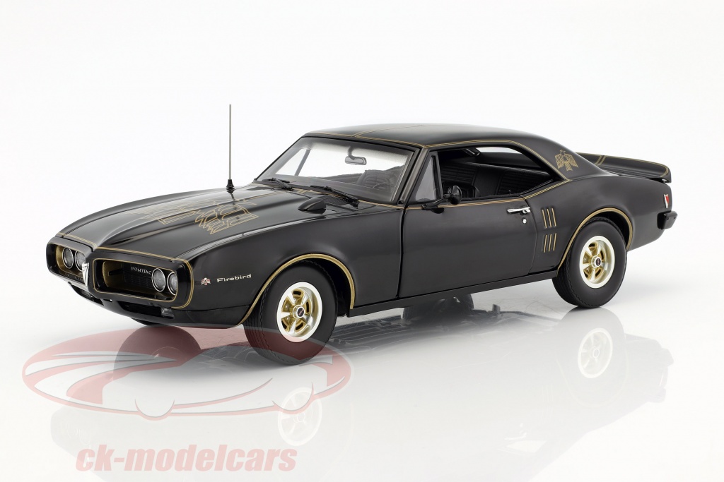 GMP 1:18 Pontiac Firebird East Bound & Down 築 1967 黒 / ゴールド A1805207 ...