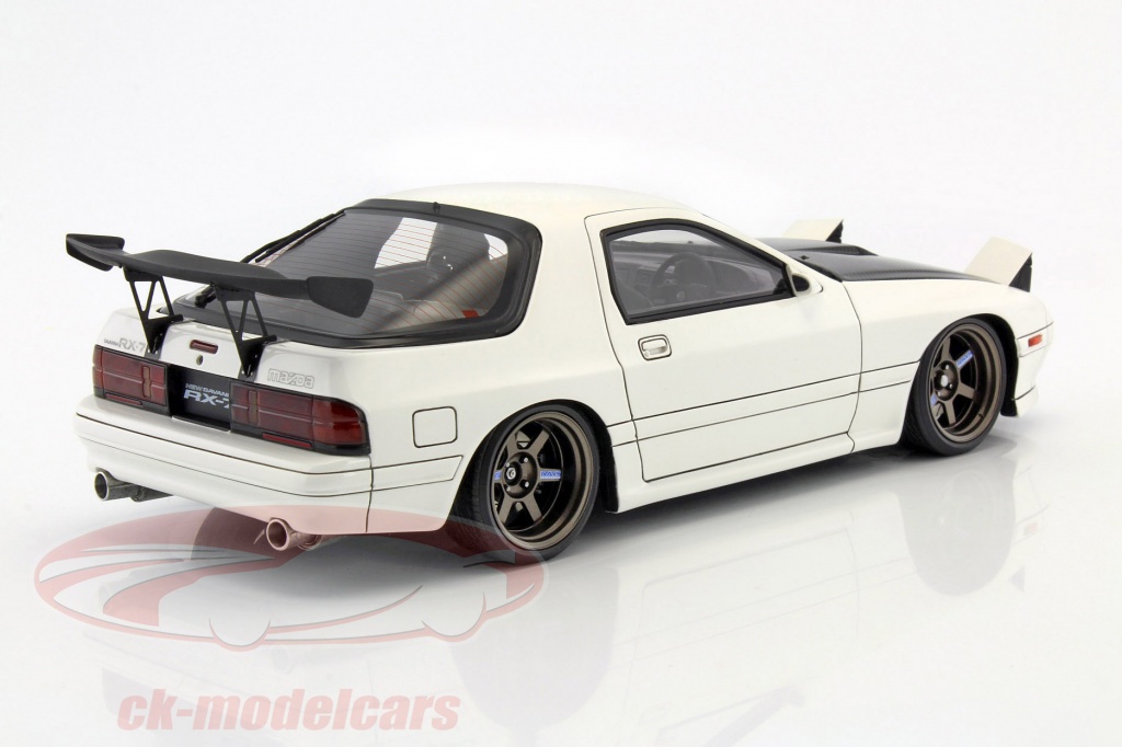 Ignition Model 1:18 Mazda Savanna RX-7 (FC3S) weiß IG1102 Modellauto IG1102 4573448881020