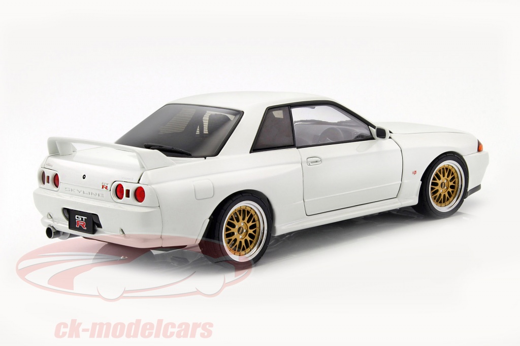 AUTOart 1:18 Nissan Skyline GT-R (R32) Tuned Version año de ...