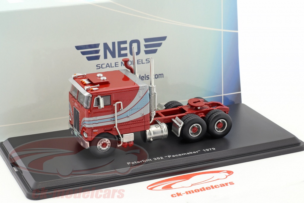 Neo 1:43 Peterbilt 352 Pacemaker year 1979 red metallic 1:64 NEO64041 ...