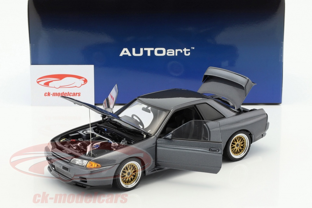AUTOart 1:18 Nissan Skyline GT-R (R32) Wangan Midnight Reina gray metallic 77411 model car 77411 ...