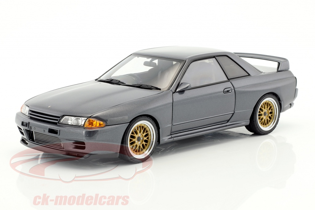 AUTOart 1:18 Nissan Skyline GT-R (R32) Wangan Midnight Reina gray ...