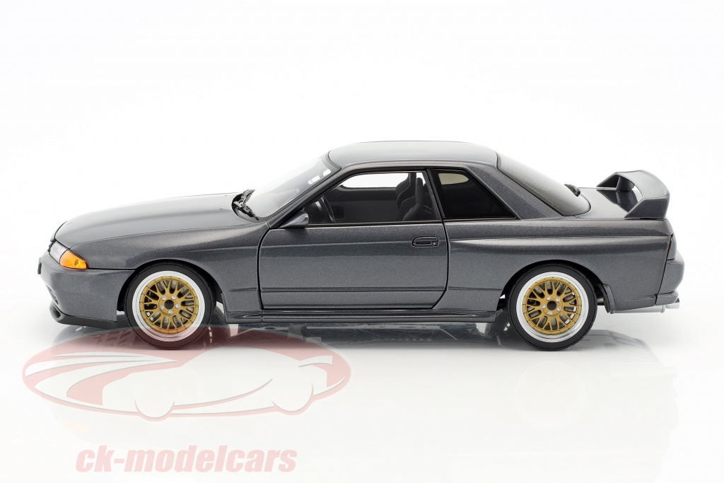 AUTOart 1:18 Nissan Skyline GT-R (R32) Wangan Midnight Reina gray ...