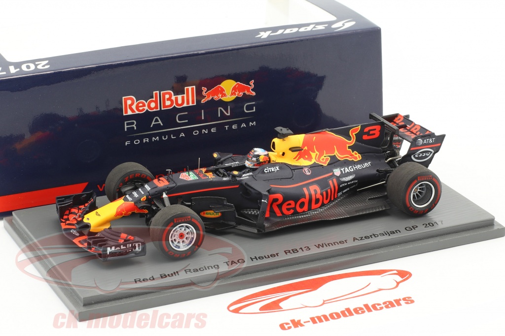 Spark 1:43 Daniel Ricciardo Red Bull RB13 #3 Winner Azerbaijan GP F1 ...