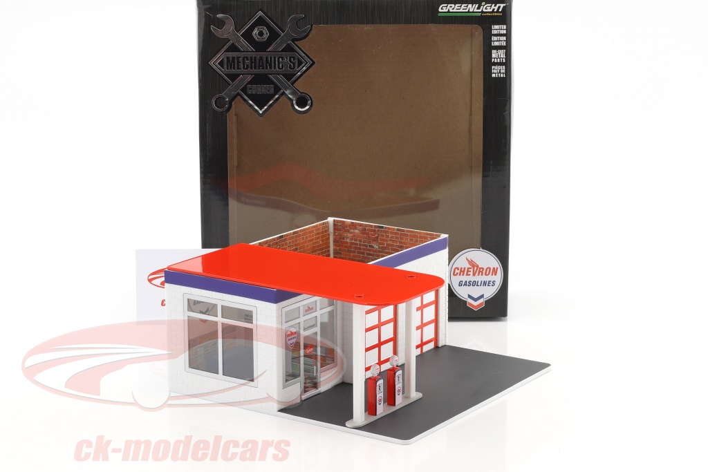 Greenlight 1:64 Vintage ガス 駅 Chevron Mechanic's Corner Series 2 57022 ...