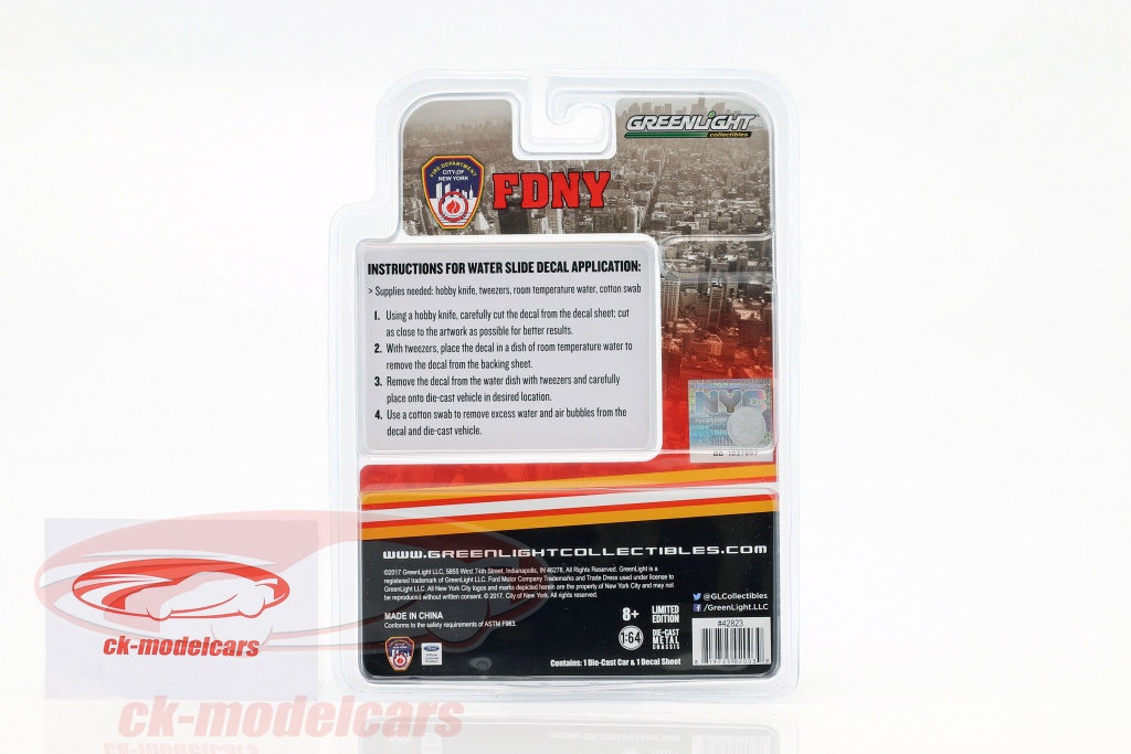 Greenlight 1:64 Ford Explorer FDNY Baujahr 2016 rot 42823 Modellauto ...