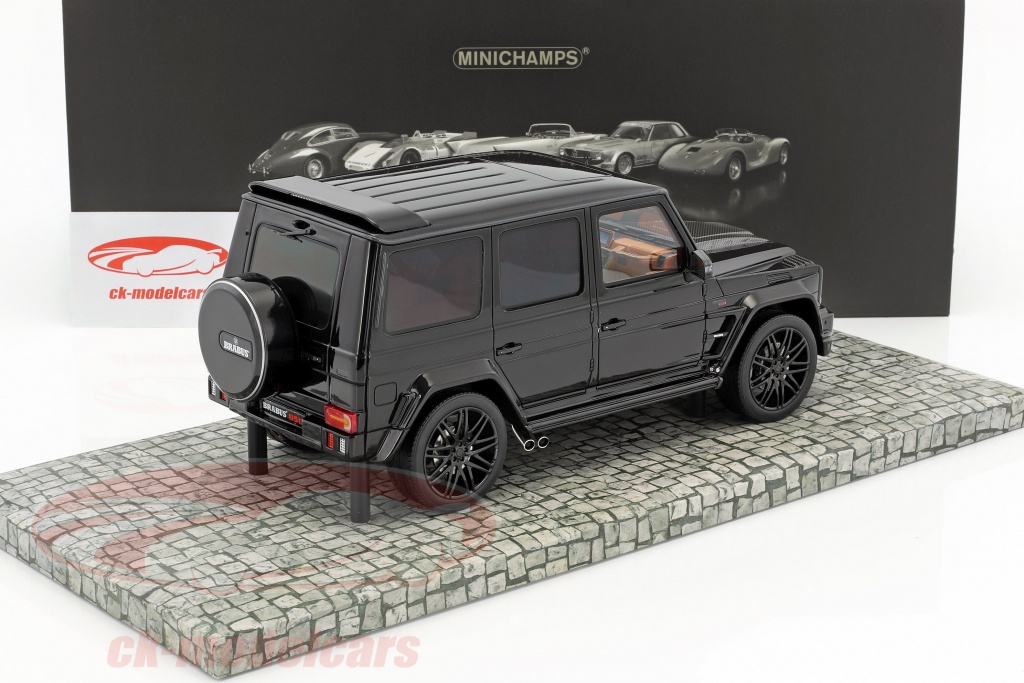 Minichamps 1:18 Brabus 850 6.0 Biturbo Widestar ベース 上の Mercedes-Benz ...