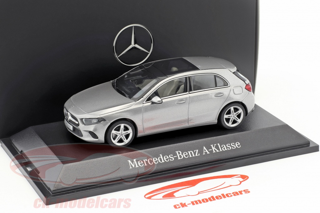 Herpa 1:43 Mercedes-Benz A-Klasse (W177) mojavesilber metallic ...