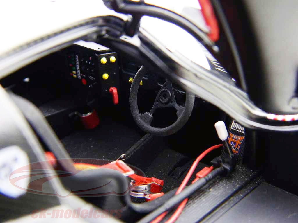 AUTOart 1:18 Mazda 787B Stealth Model Gran Turismo GT5 2010 carbonlook ...