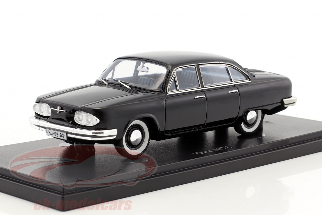 AutoCult 1:43 Tatra 603A プロトタイプ 築 1961 黒 06023 モデル 車 06023