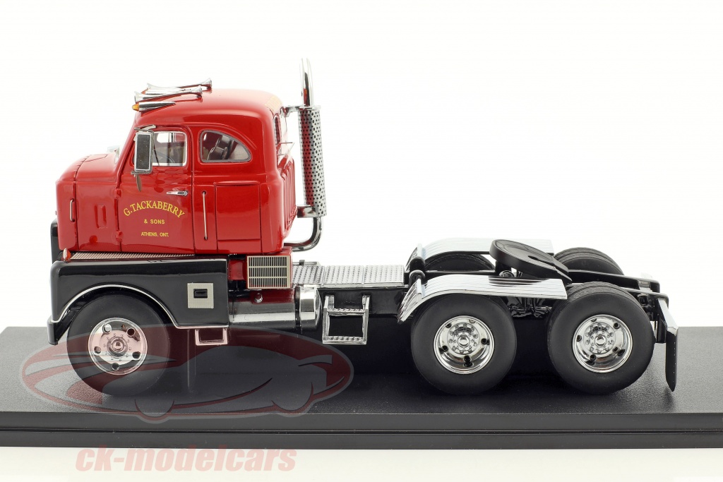 Neo 1:43 International Harvester RDC 405 year 1952 red NEO96825 model ...