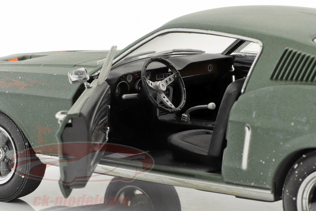 Greenlight 1:24 Ford Mustang GT Fastback unrestored Steve McQueen Movie ...