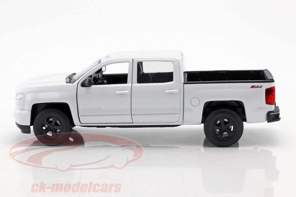 Welly 1:24 Chevrolet Silverado année de construction 2017 blanc 24083w ...