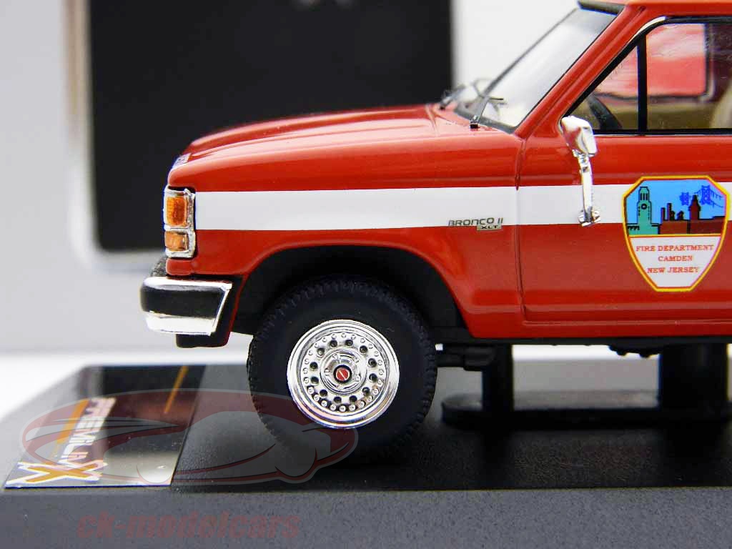 Ixo 1:43 Ford Bronco II año. 1990 Departamento de Bomberos de Camden ...