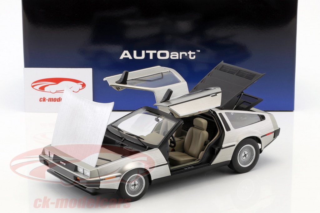AUTOart 1:18 DeLorean DMC-12 anno di costruzione 1981 ottuso argento ...