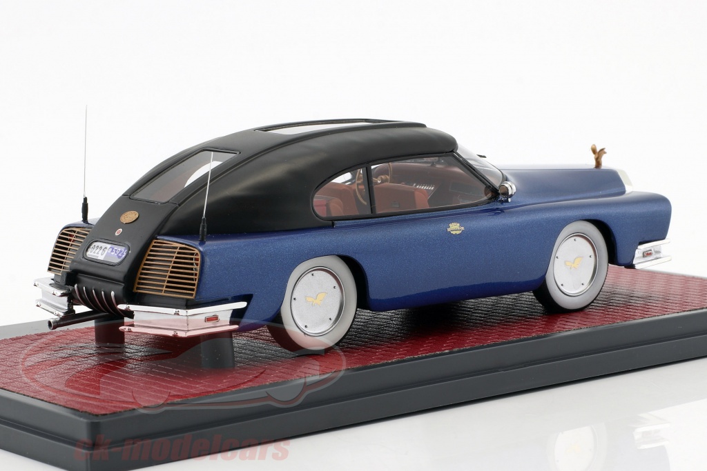 Matrix 1:43 Mohs Ostentatienne Opera Sedan année de construction 1967 ...