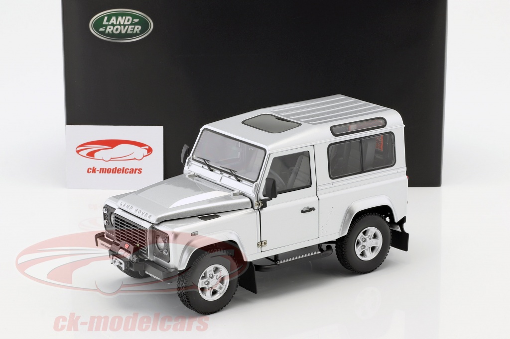 Kyosho 1:18 Land Rover Defender 90 built 2007 indus silver 08901IS ...