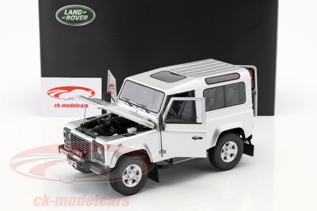 Kyosho 1:18 Land Rover Defender 90 built 2007 indus silver 08901IS ...