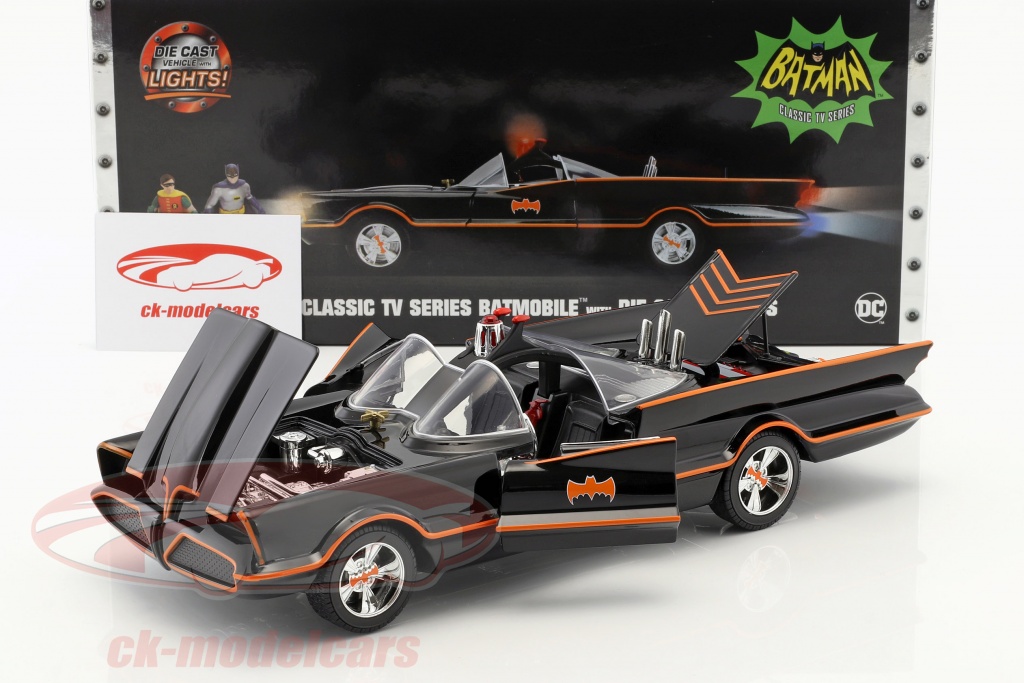 Jadatoys 1:18 Batmobile Classic TV Series 1966 With Batman and Robin ...