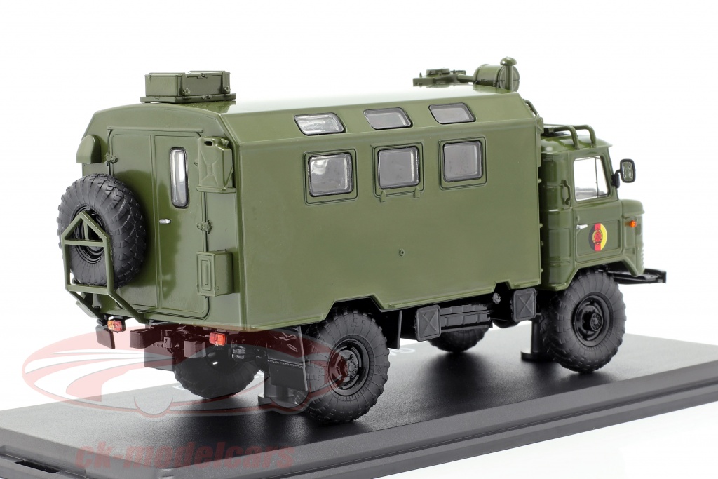 Premium Classixxs 1:43 GAZ 66 Kofferaufbau NVA truck military vehicle ...
