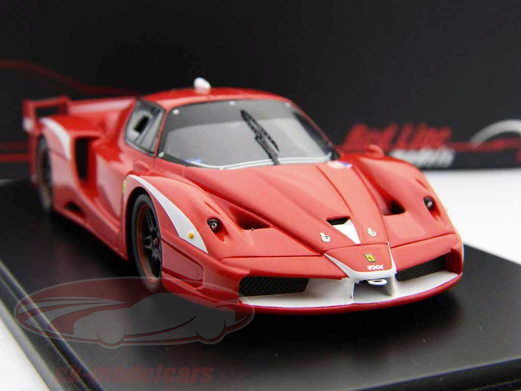 Spark 1:43 Ferrari FXX Evoluzione Bj. 2009 rot / red RL128 Modellauto ...