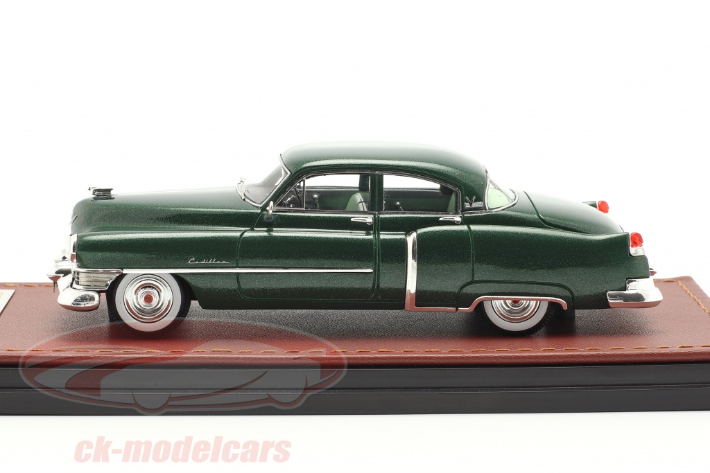 Great Lighting Models 1:43 Cadillac Series 61 Sedan Baujahr 1951 ...